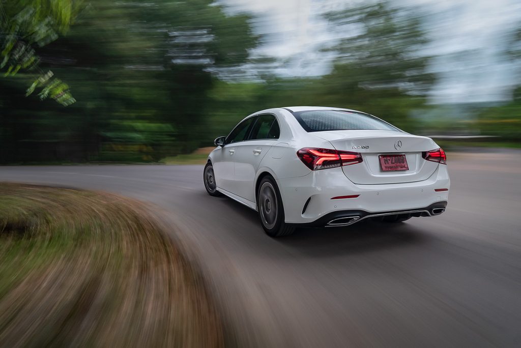 รีวิว ทดสอบ MERCEDES-BENZ A200 AMG DYNAMIC พละกำลัง 163 แรงม้า